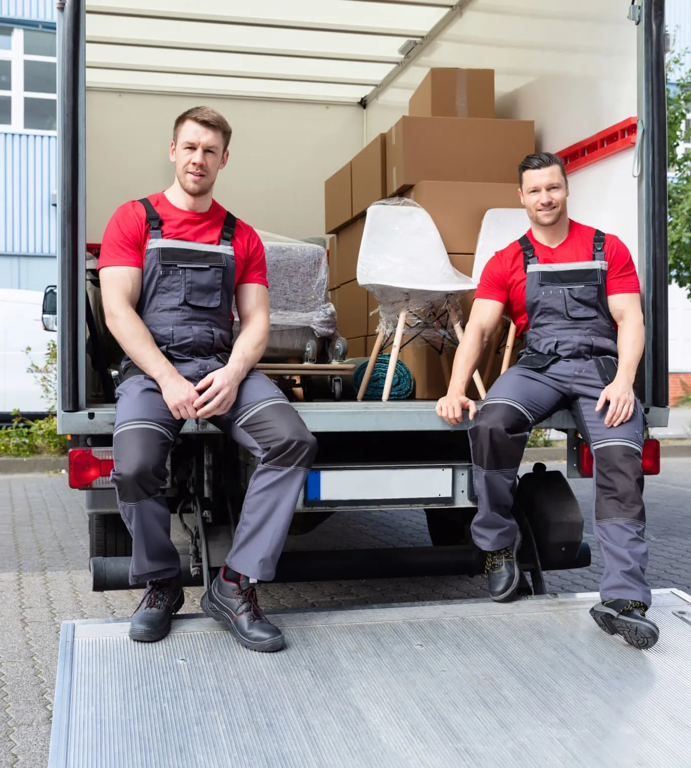 Про компанію Moving Expert